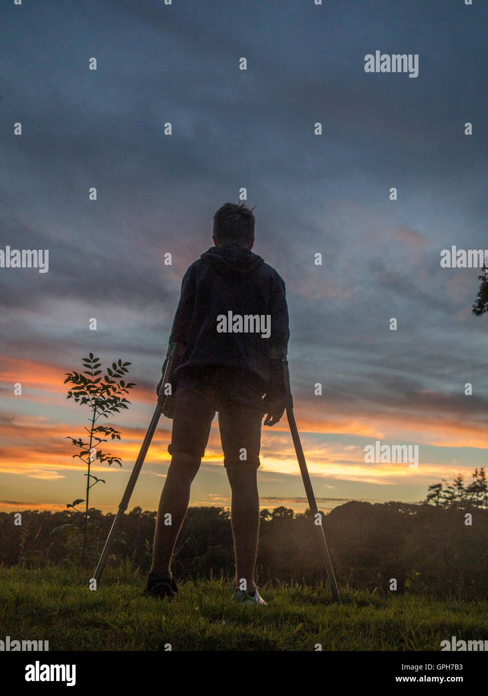 Limping child hi-res stock photography and images - Alamy