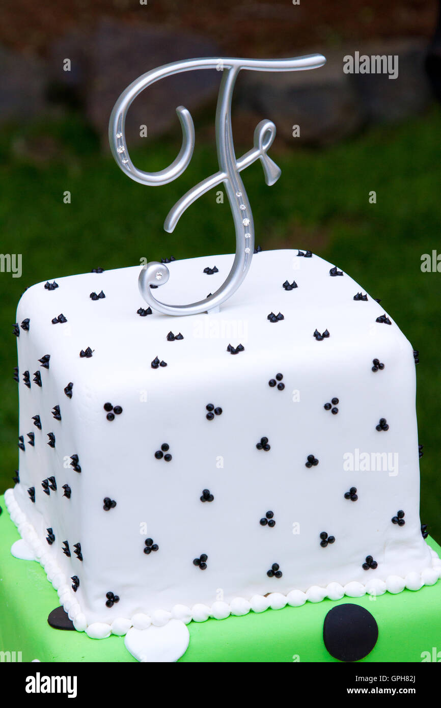 F Wedding Cake Topper Stock Photo - Alamy