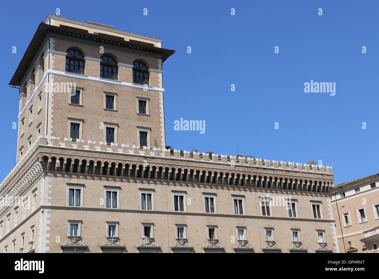 The Palazzio Venezia in the city of Rome Stock Photo - Alamy