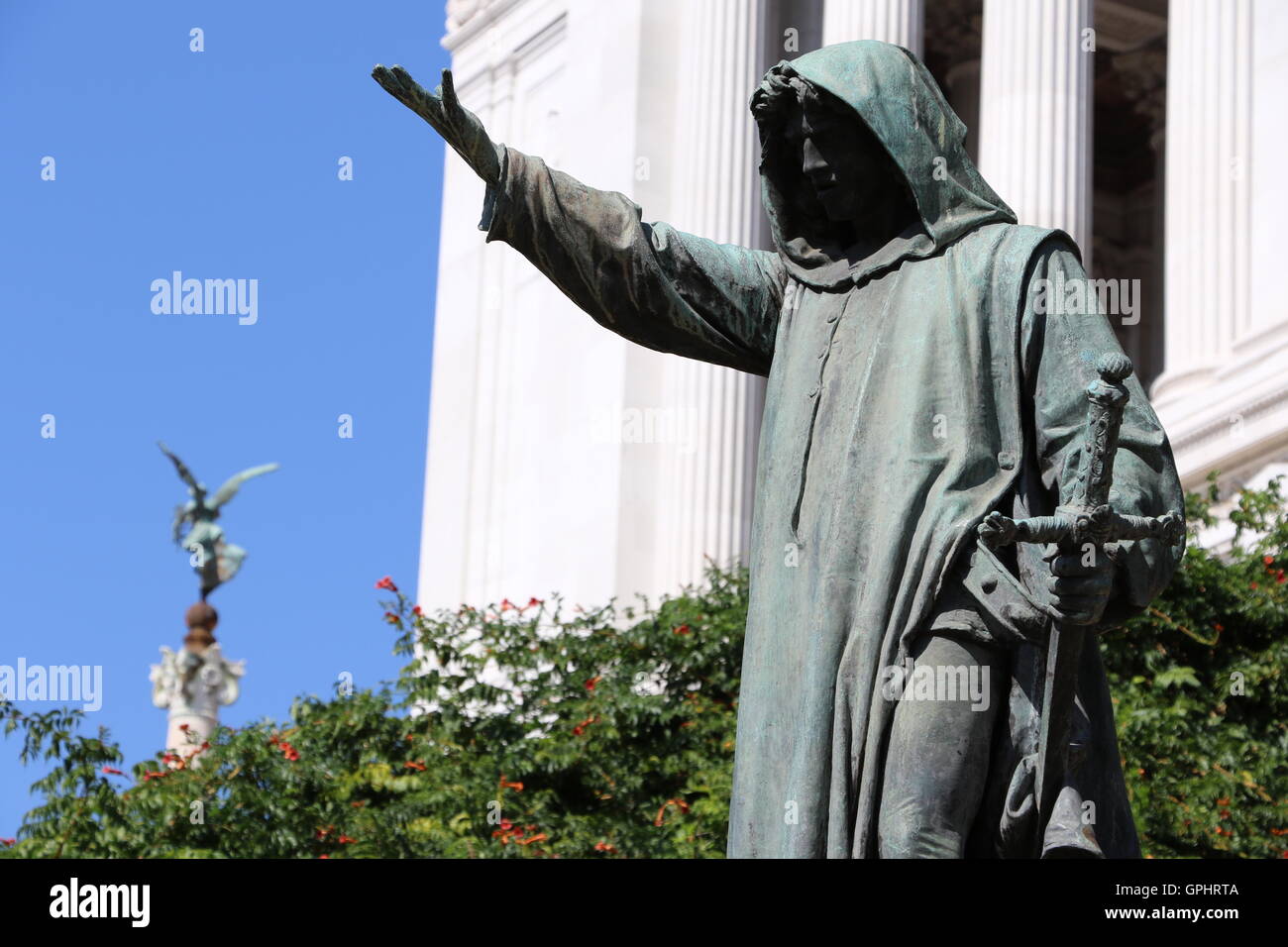 Statue of Cola di Rienzo in Rome Stock Photo - Alamy