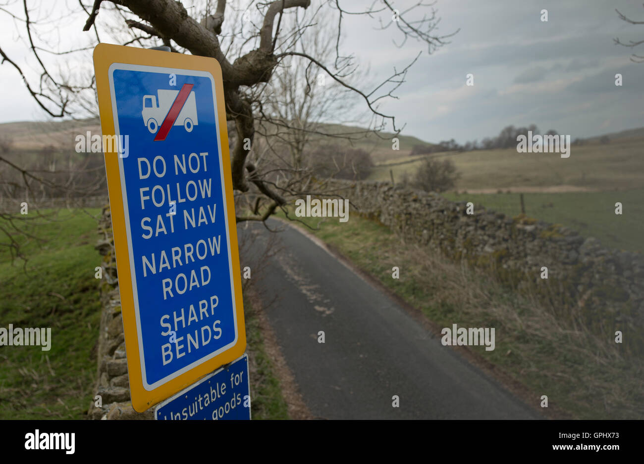 Wide And Narrow Road