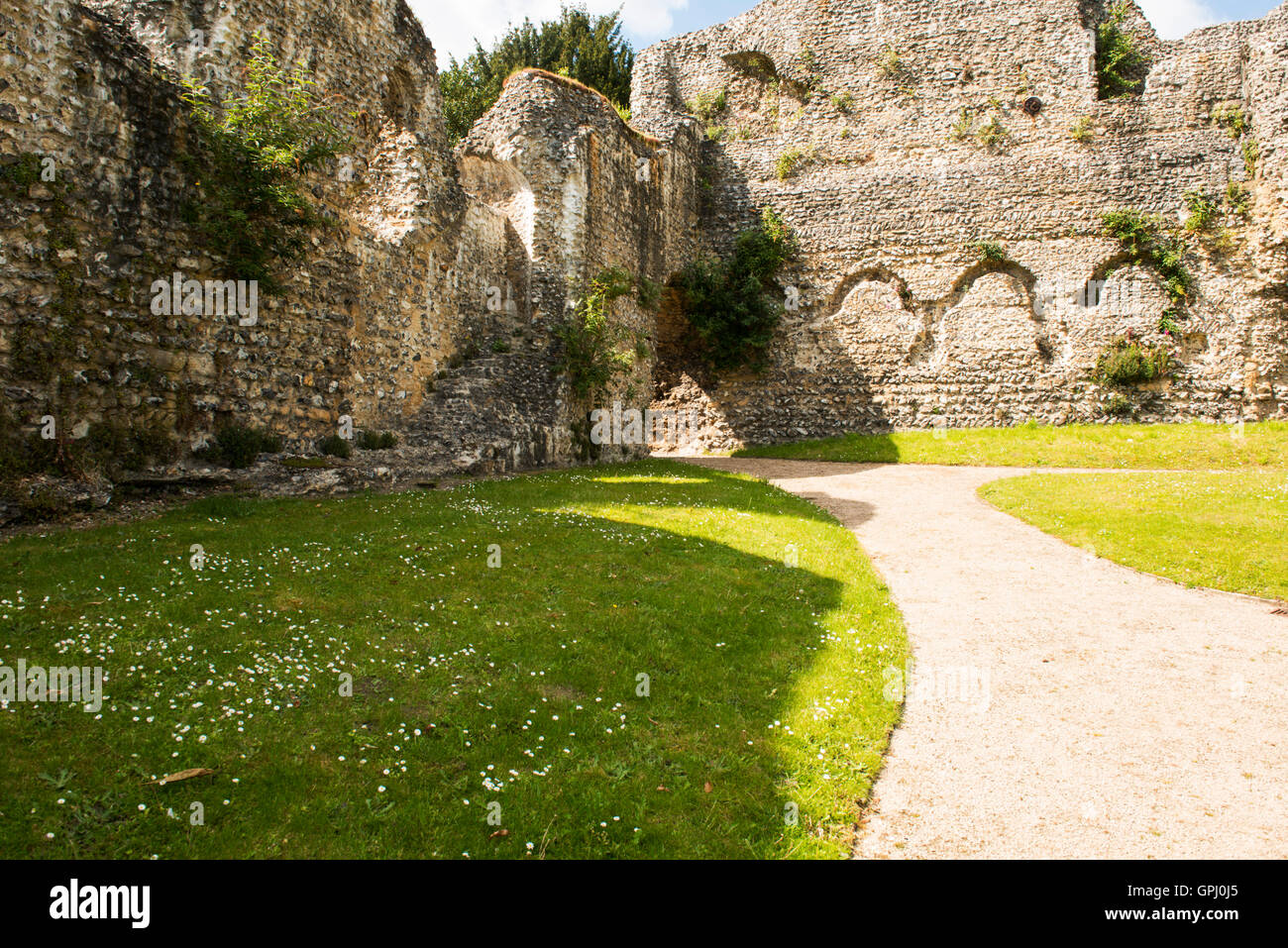 Reading abbey king henry hi-res stock photography and images - Alamy