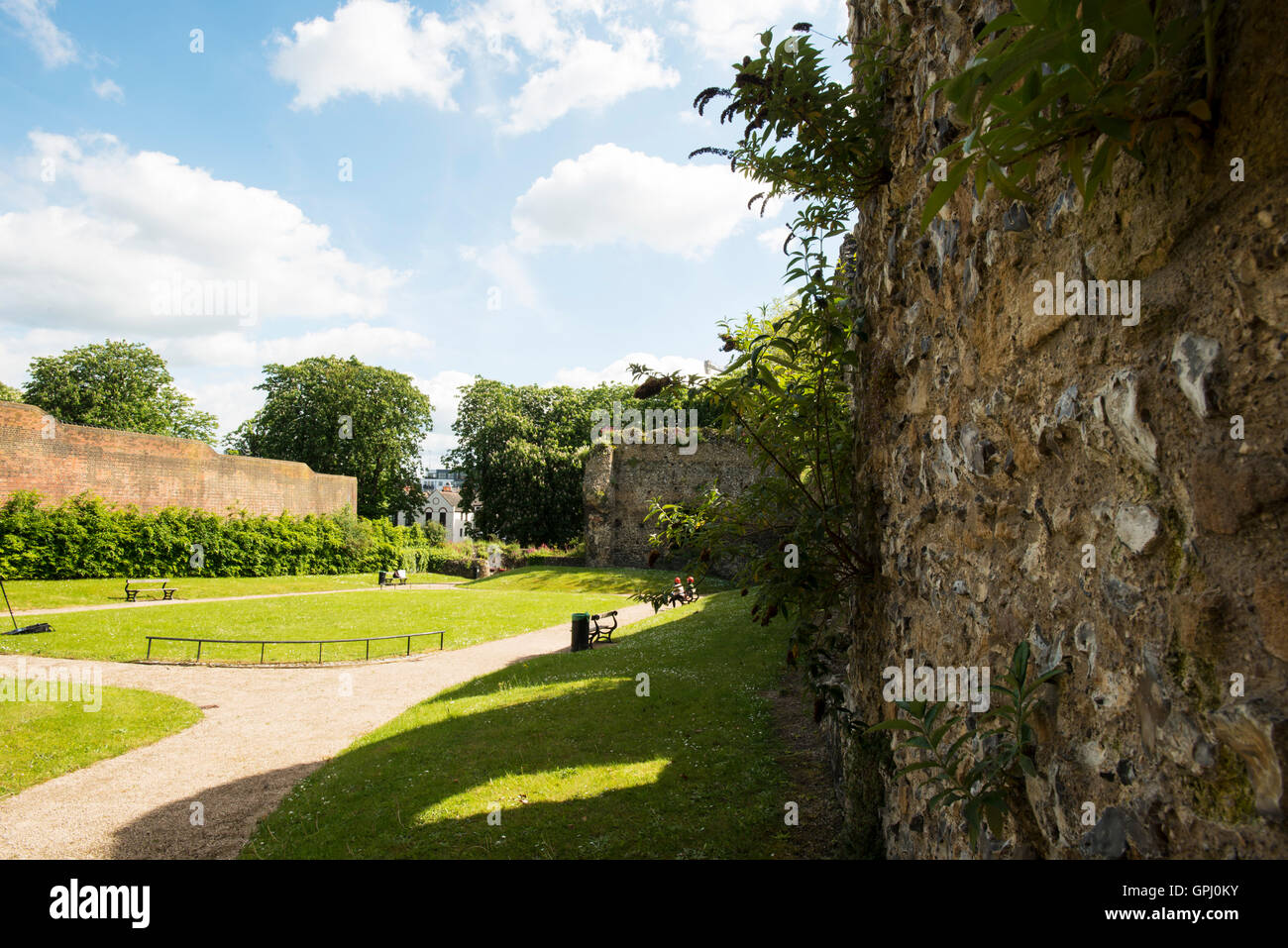 Ruins of Reading Abbey Stock Photo - Alamy