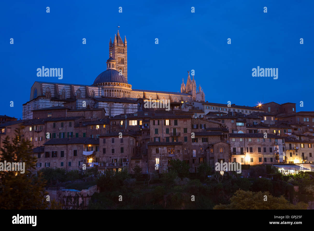 Night Sky In Siena High Resolution Stock Photography and Images - Alamy