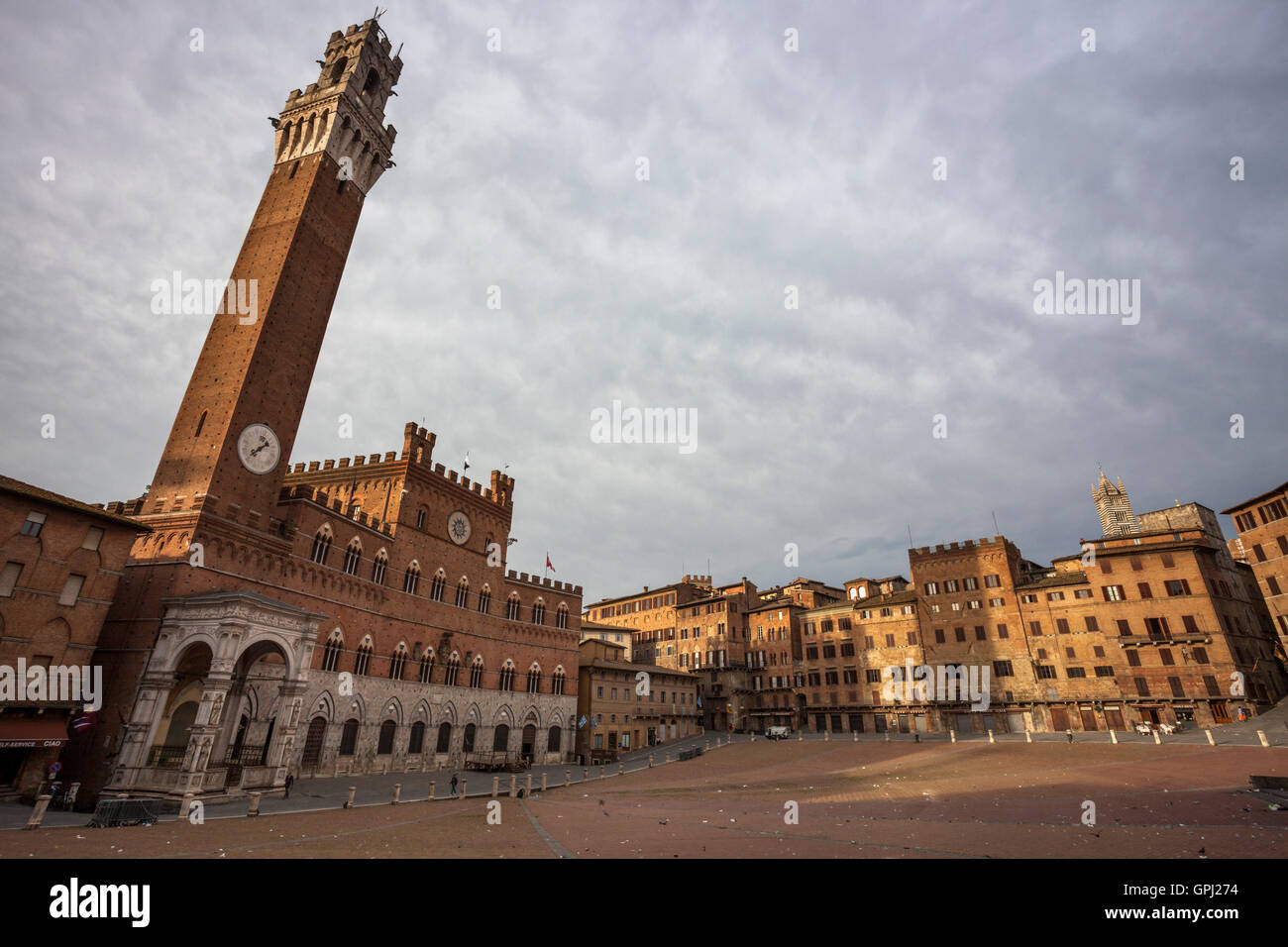 Piazza del Campo square in Siena, Italy Stock Photo - Alamy