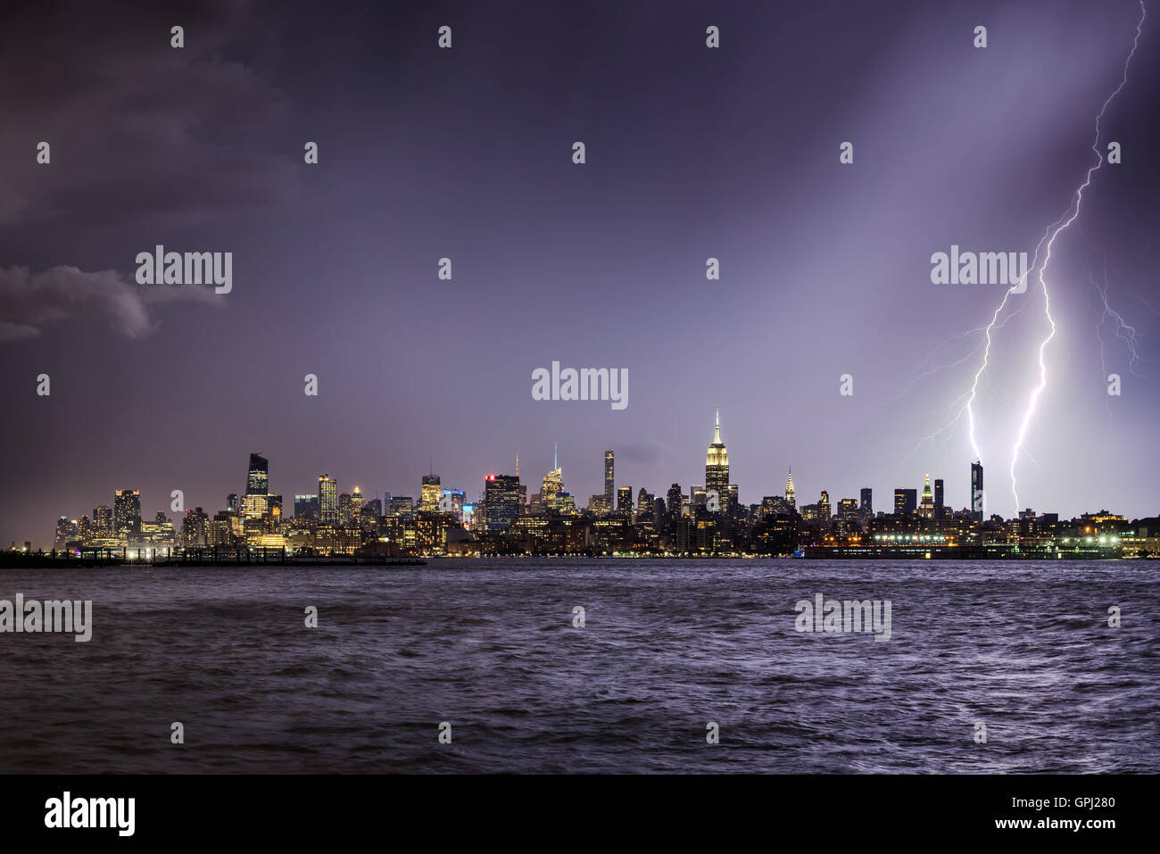 Lightning hi-res stock photography and images - Alamy