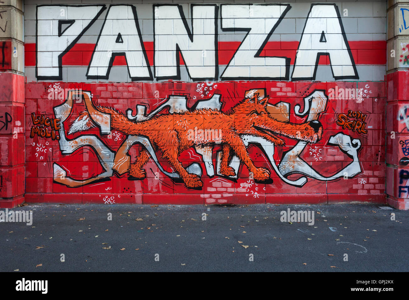 Street art in Vienna, Austria Stock Photo - Alamy