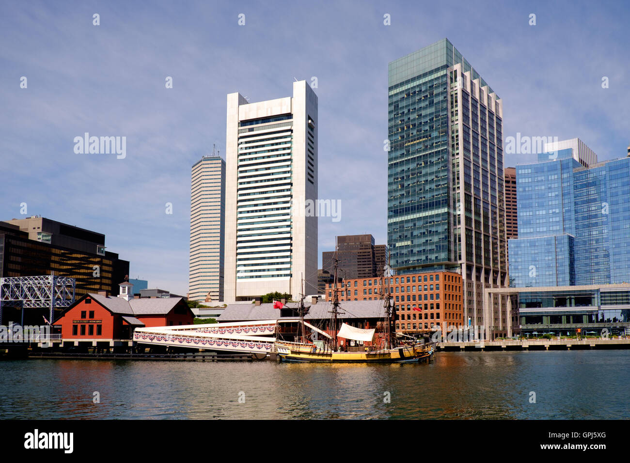 Boston tea party museum hi-res stock photography and images - Alamy