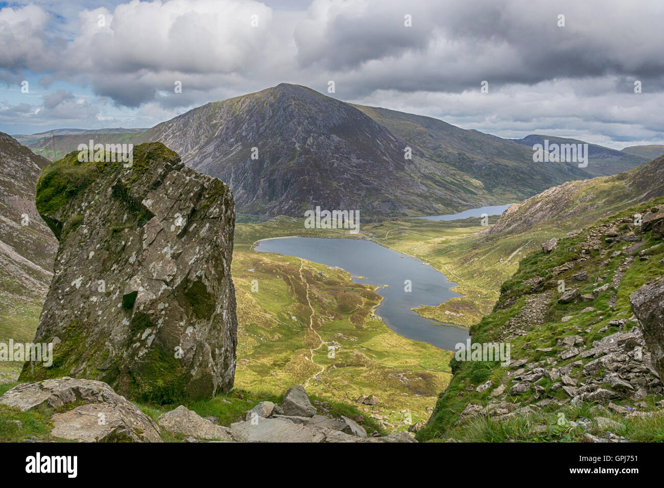 Walk up Y Garn North Wales UK Stock Photo - Alamy