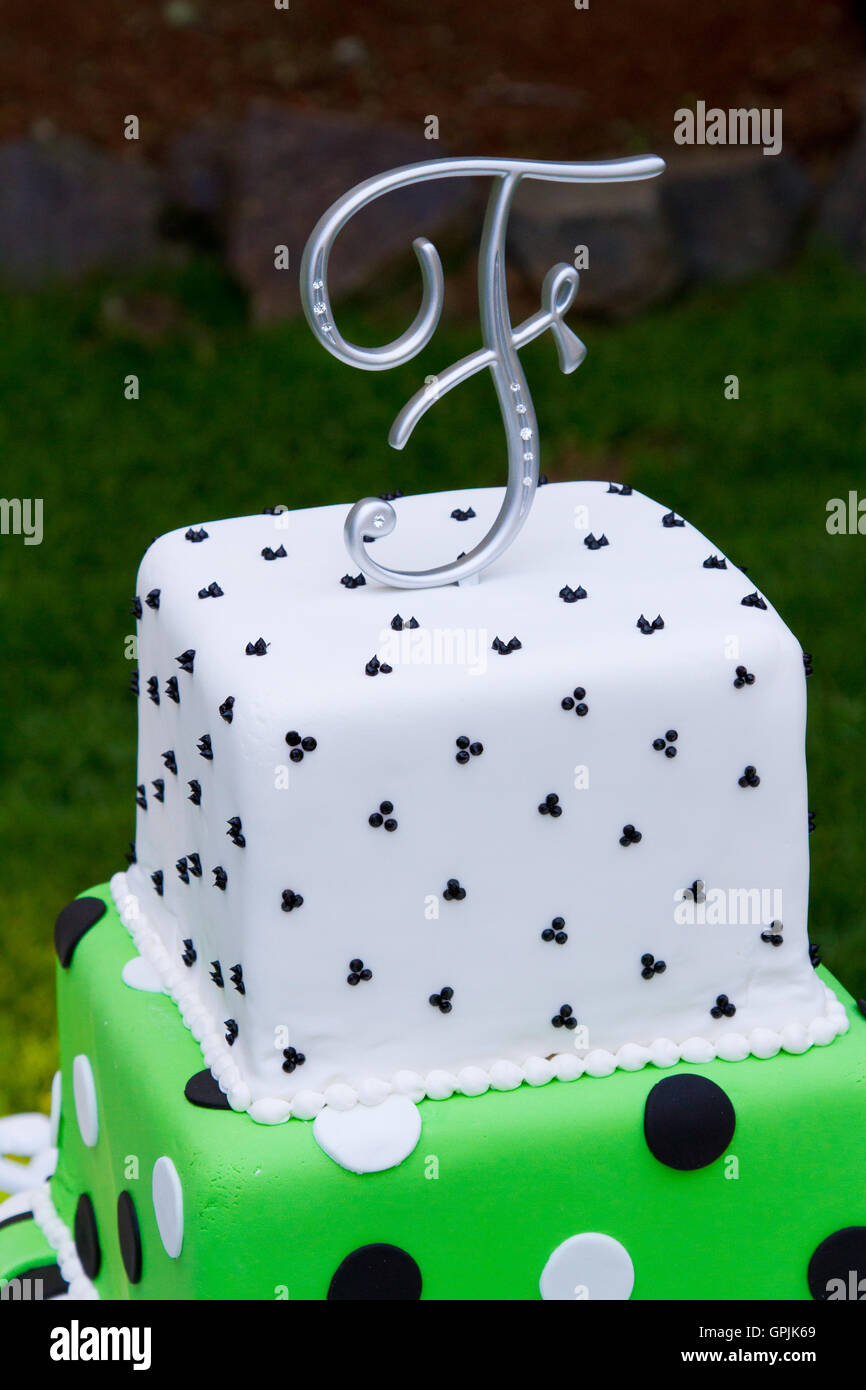 F Wedding Cake Topper Stock Photo - Alamy