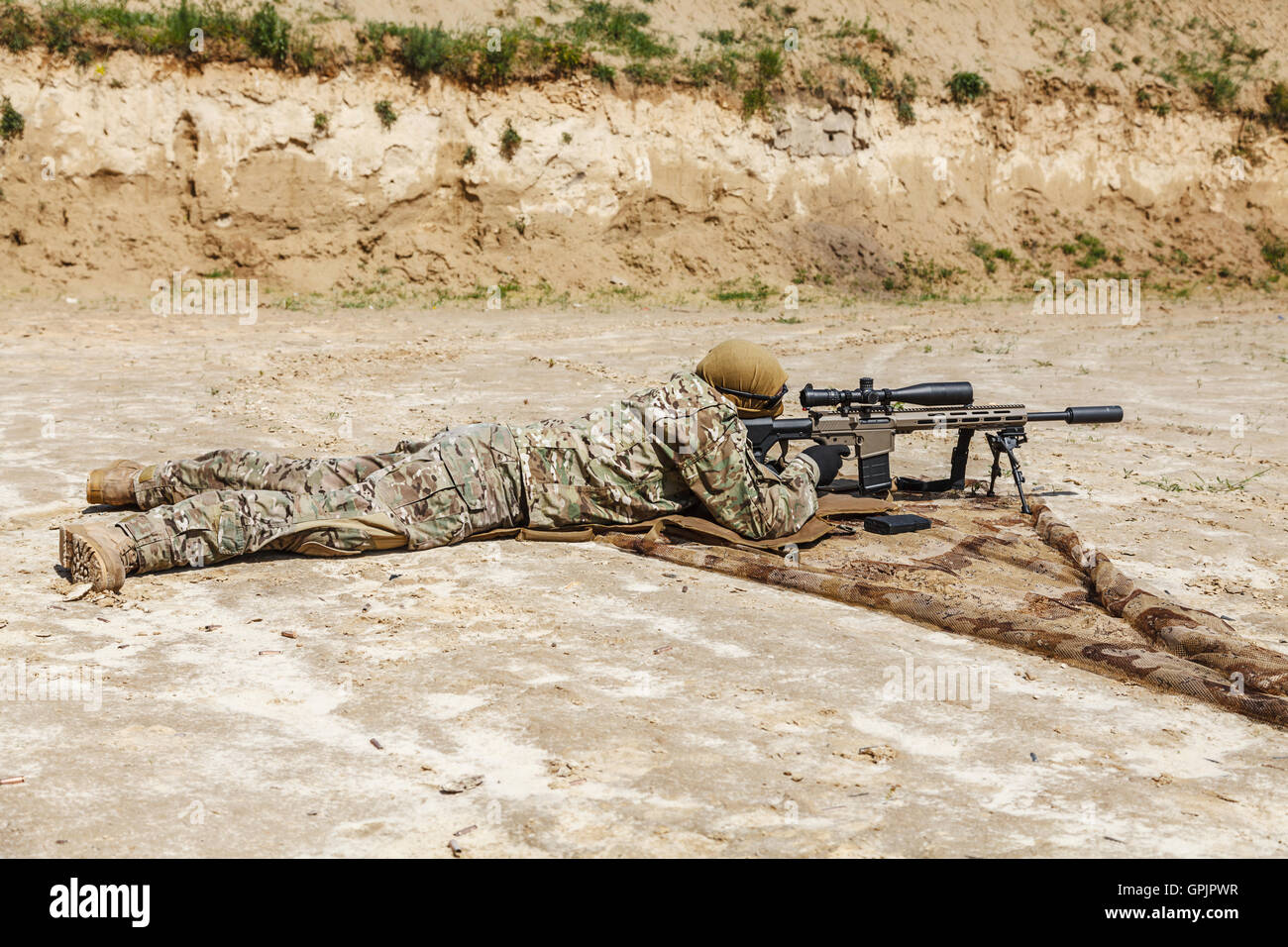 sniper in the desert Stock Photo - Alamy