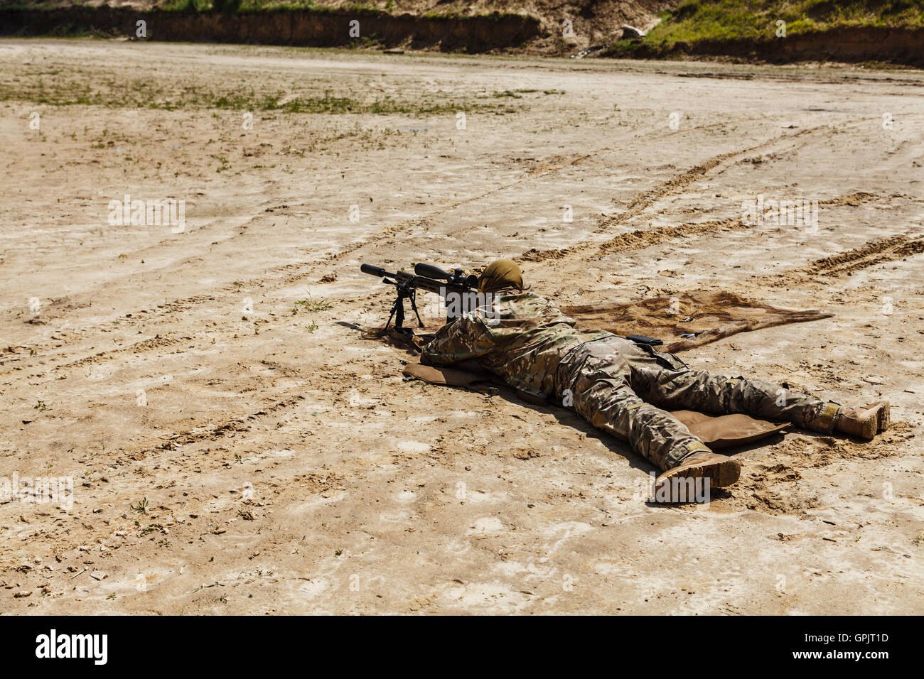 Military sniper hi-res stock photography and images - Alamy