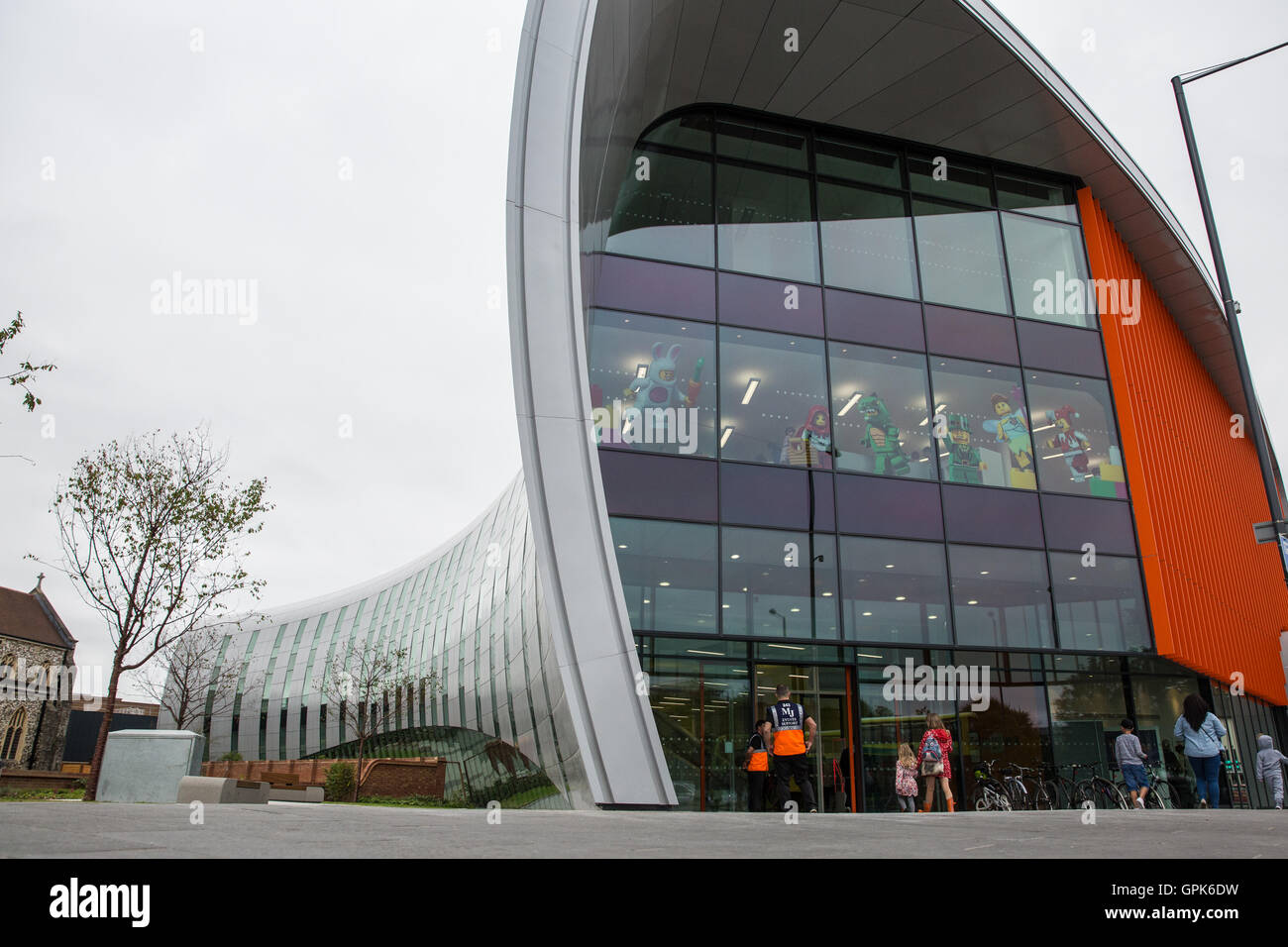 Slough library hi-res stock photography and images - Alamy