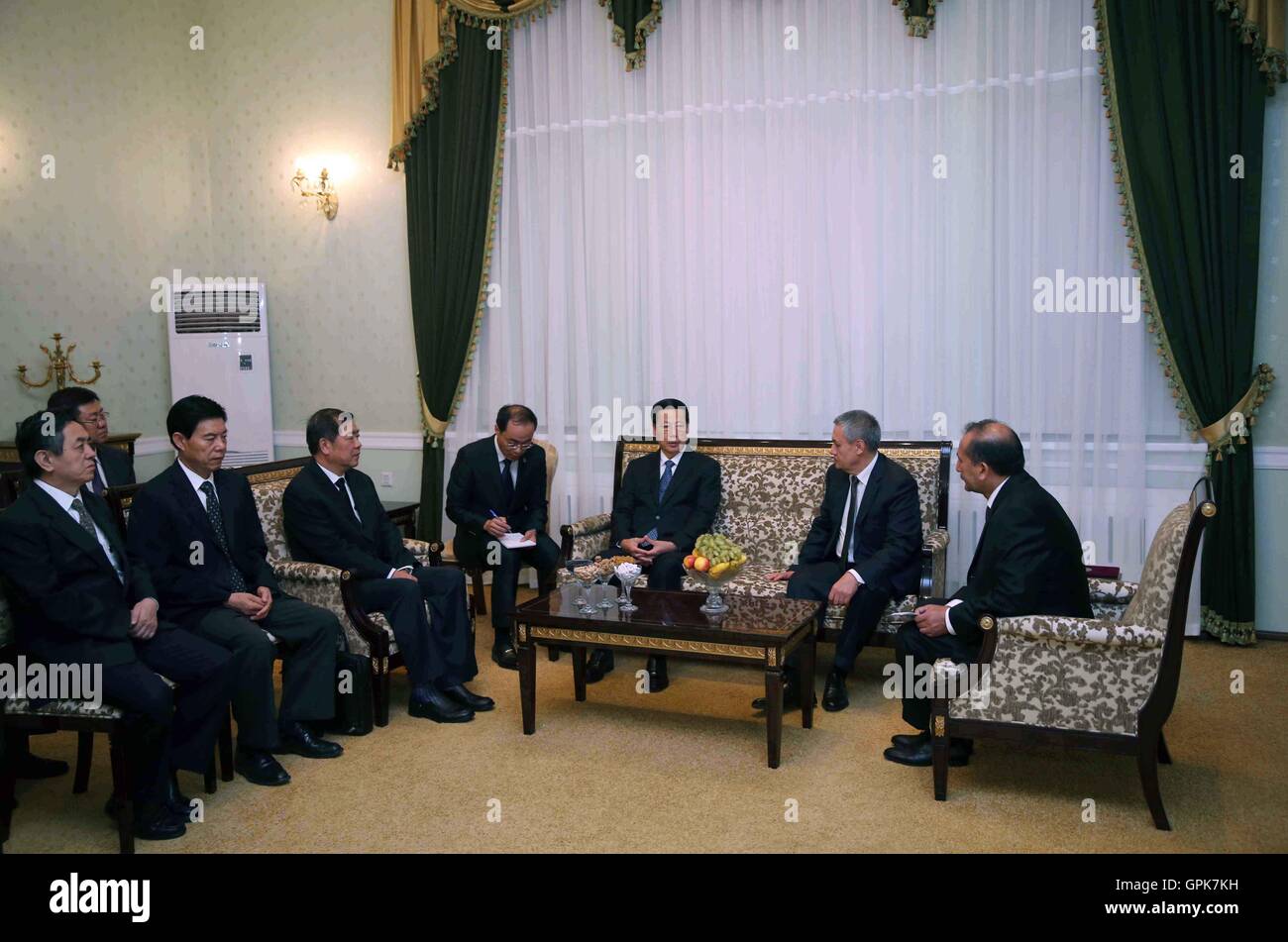 Samarkand. 2nd Sep, 2016. Chinese Vice Premier Zhang Gaoli (3rd R ...