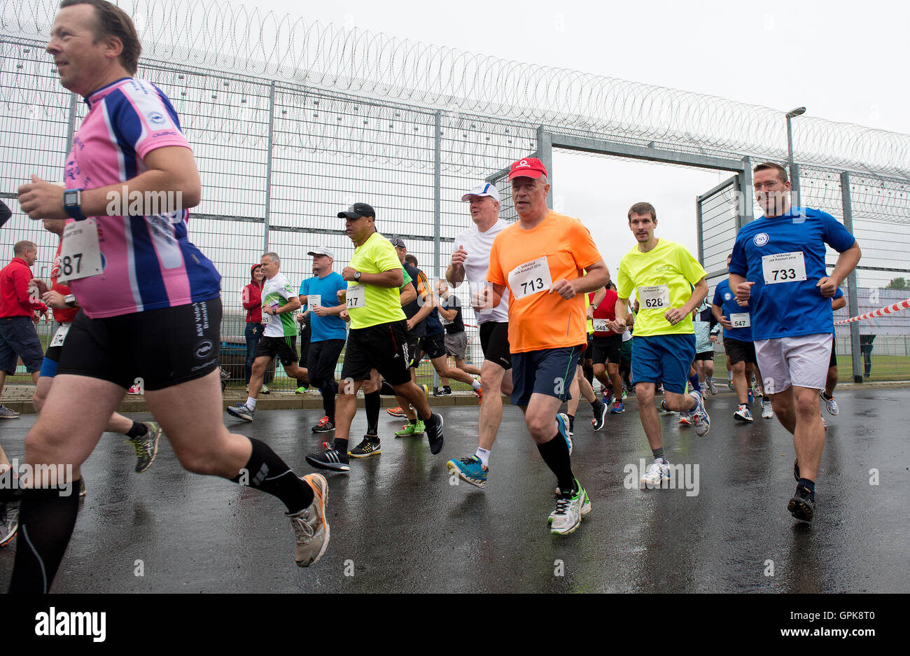 Goettingen, Germany. 4th Sep, 2016. Prisoners and external athletes ...