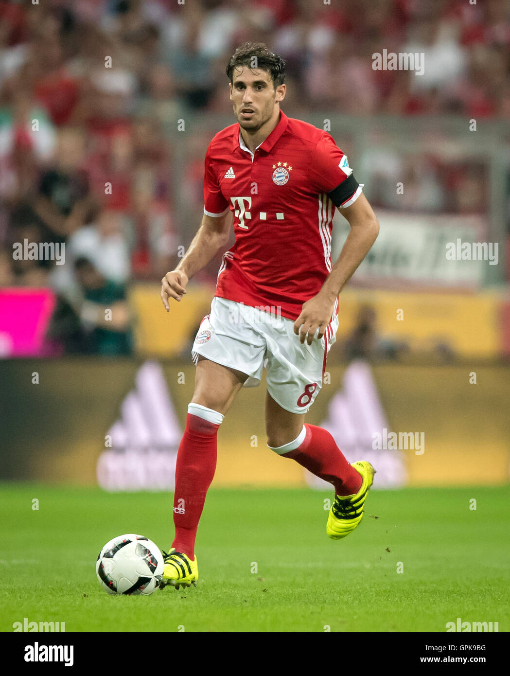 Munich, Germany. 26th Aug, 2016. Bayern's Javi Martinez in action ...