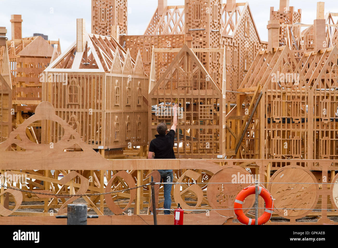 Thomas farriner great fire of london hi-res stock photography and ...