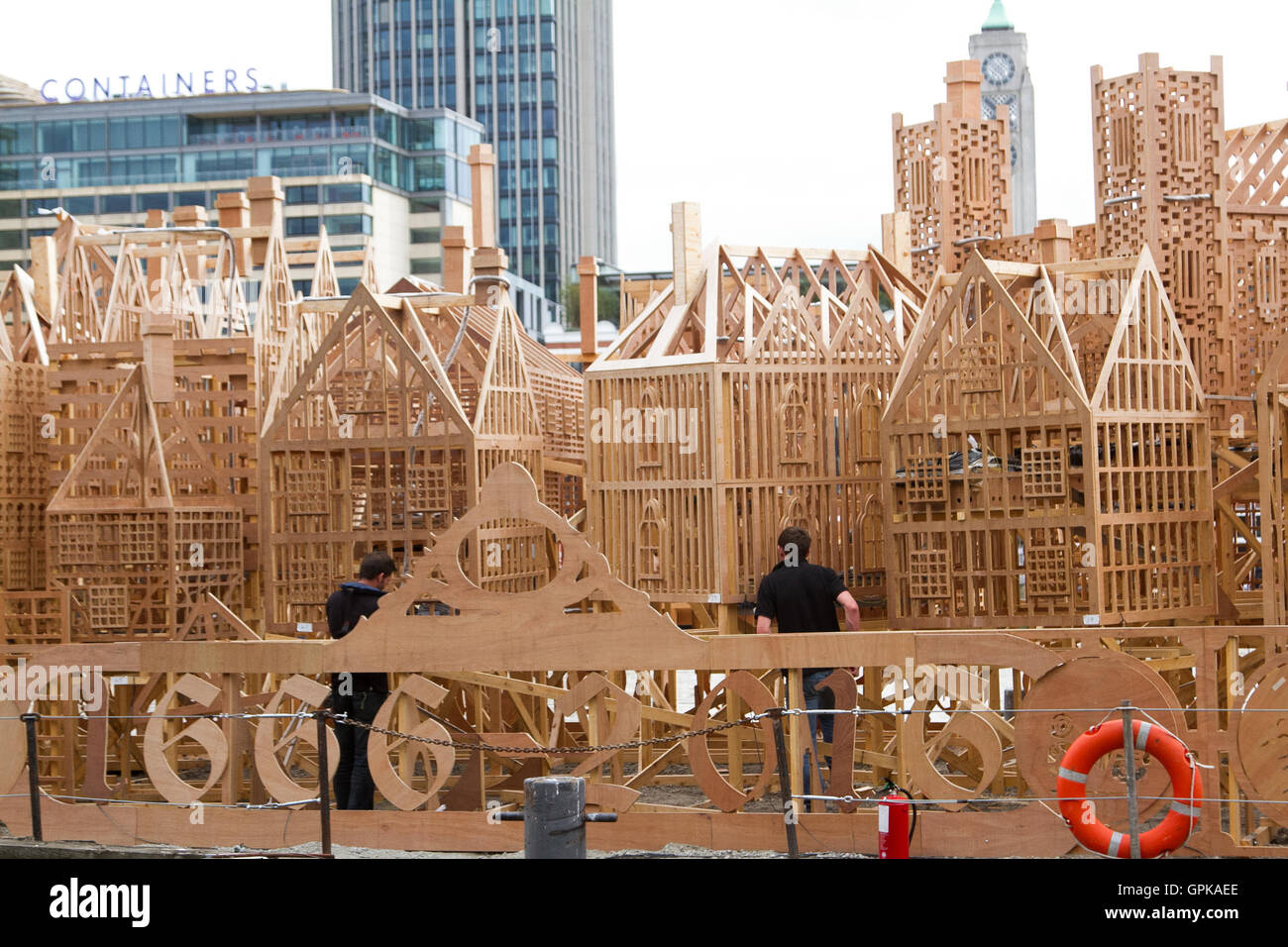 Thomas farriner great fire of london hi-res stock photography and ...