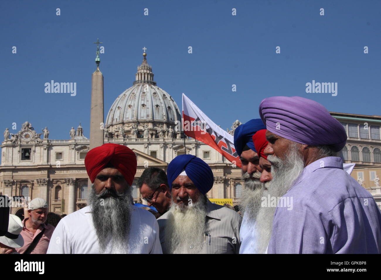 Rome, Italy. 4th Sep, 2016. Pilgrims from all the world gather in the ...