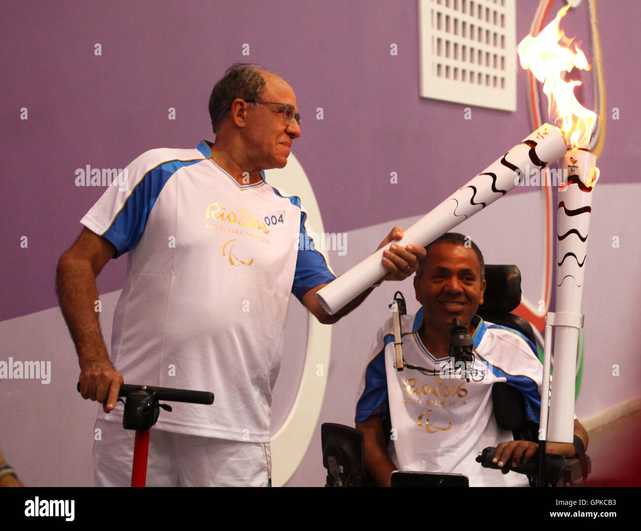 SÃO PAULO, SP - 04.09.2016: PASSAGE OF THE PARALYMPIC TORCH IN SP ...