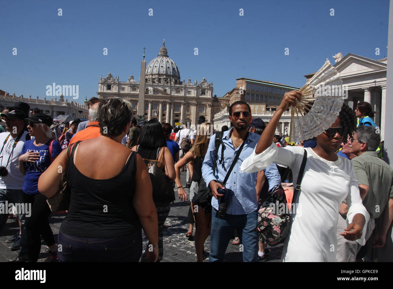 Rome, Italy. 4th Sep, 2016. Pilgrims from all the world gather in the ...