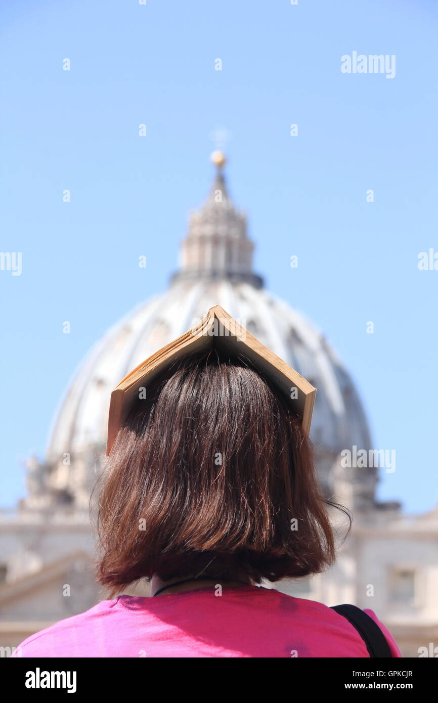 Rome, Italy. 4th Sep, 2016. Pilgrims from all the world gather in the ...