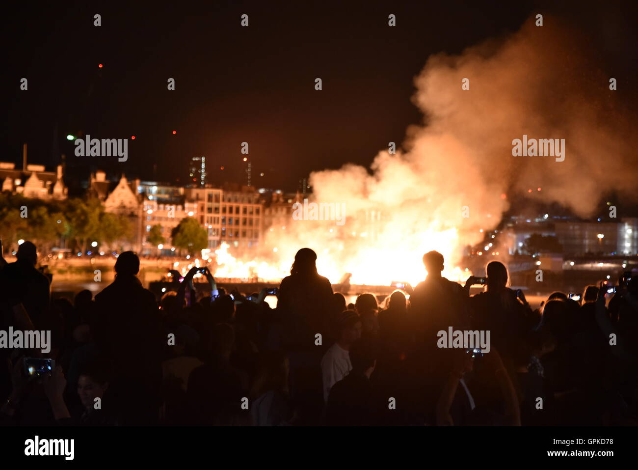Thomas farriner great fire of london hi-res stock photography and ...