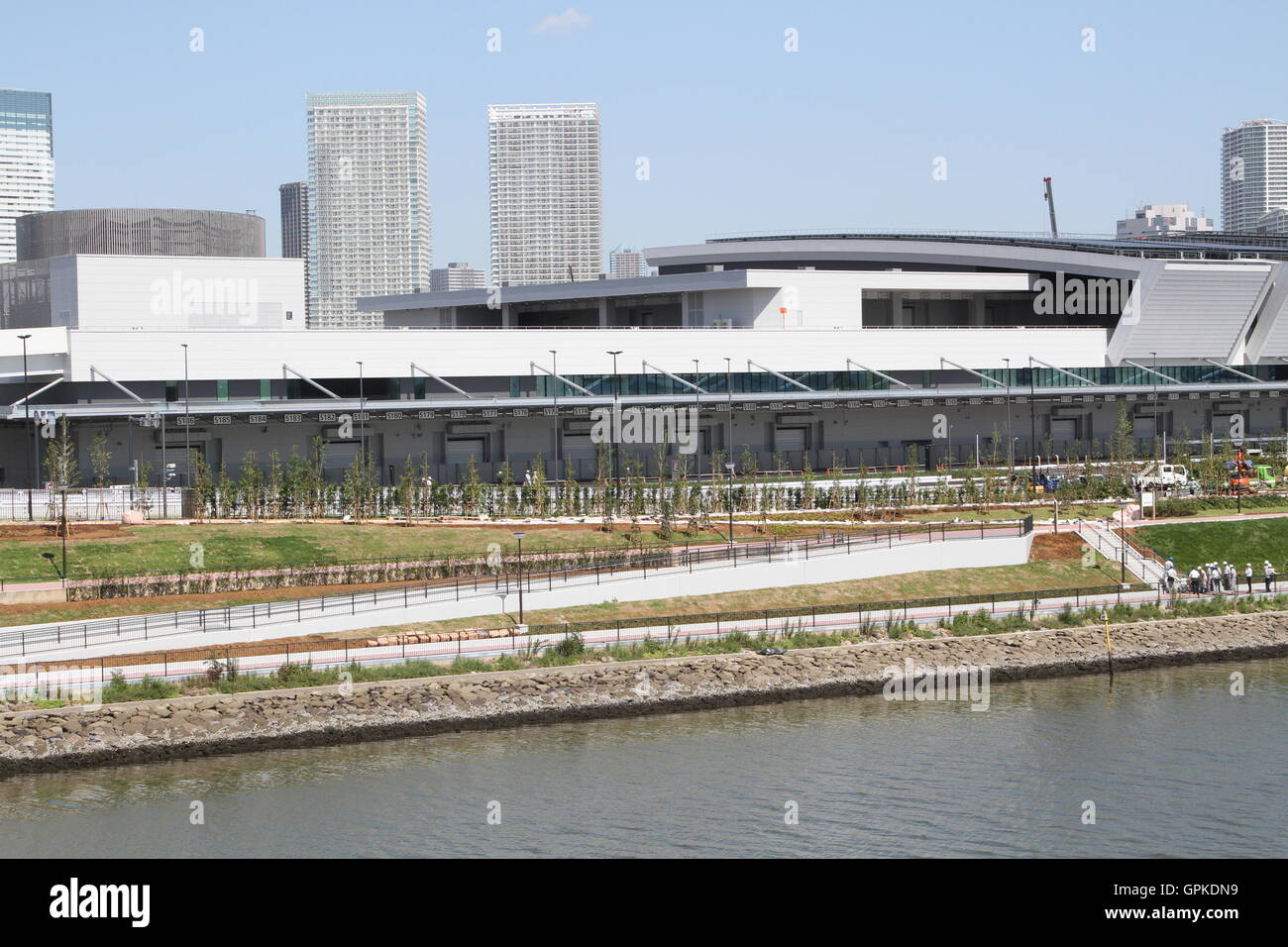 Construction continues at the site of a new Toyosu fish market in Tokyo ...