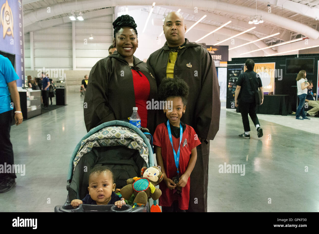 New York, USA. 4th September 2016. A striking Vulcan family on the ...