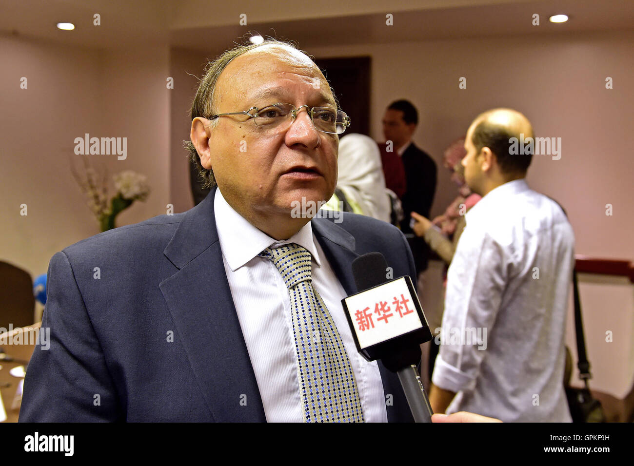 Businessmens hi-res stock photography and images - Alamy