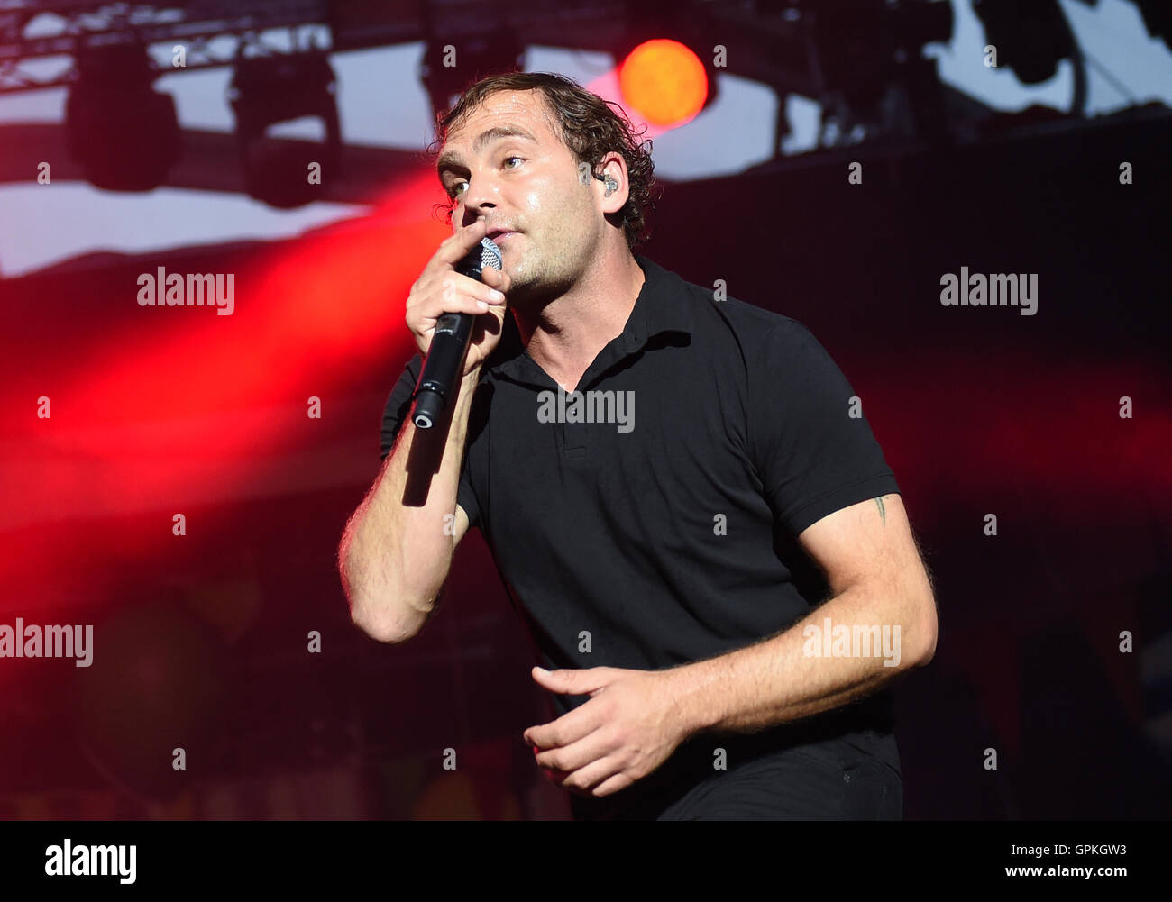 Singer bosse aki bosse on hi-res stock photography and images - Alamy