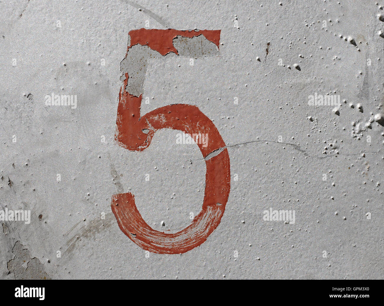 5 - old brown handwritten number over grunge silver background Stock ...