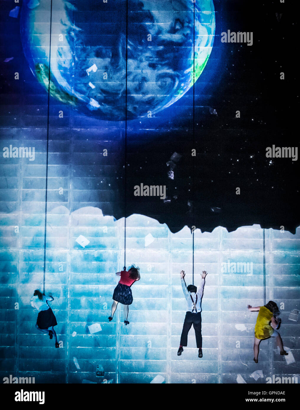 Projection artists hi-res stock photography and images - Alamy