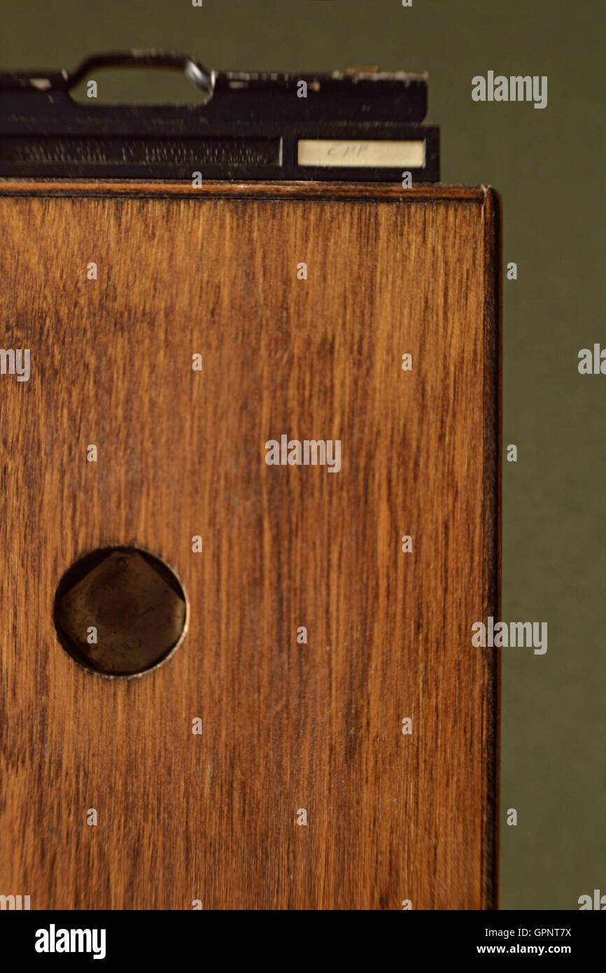 Large format pinhole camera made of wood Stock Photo - Alamy
