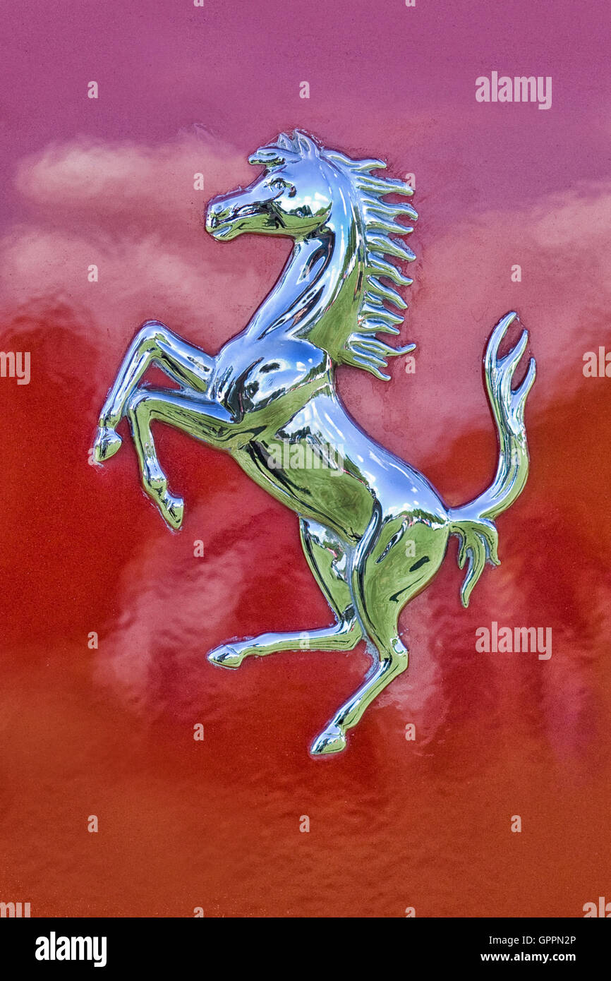 Ferrari name badge and horse logo Ferrari 458 Italia Stock Photo - Alamy
