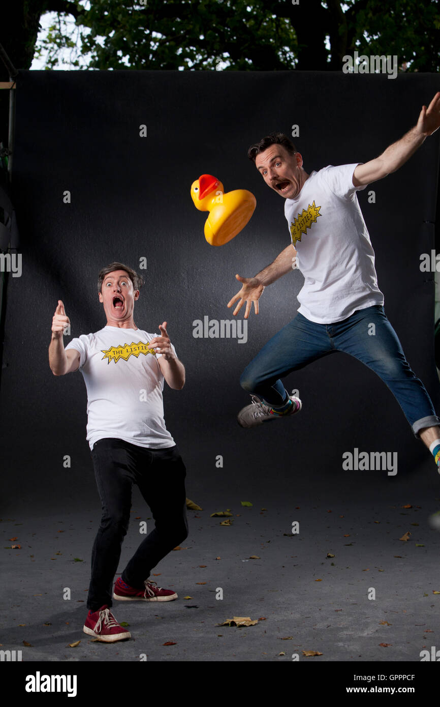 Matt Kelly (left) and Richard Higgins (The Listies), the childrenÕs ...