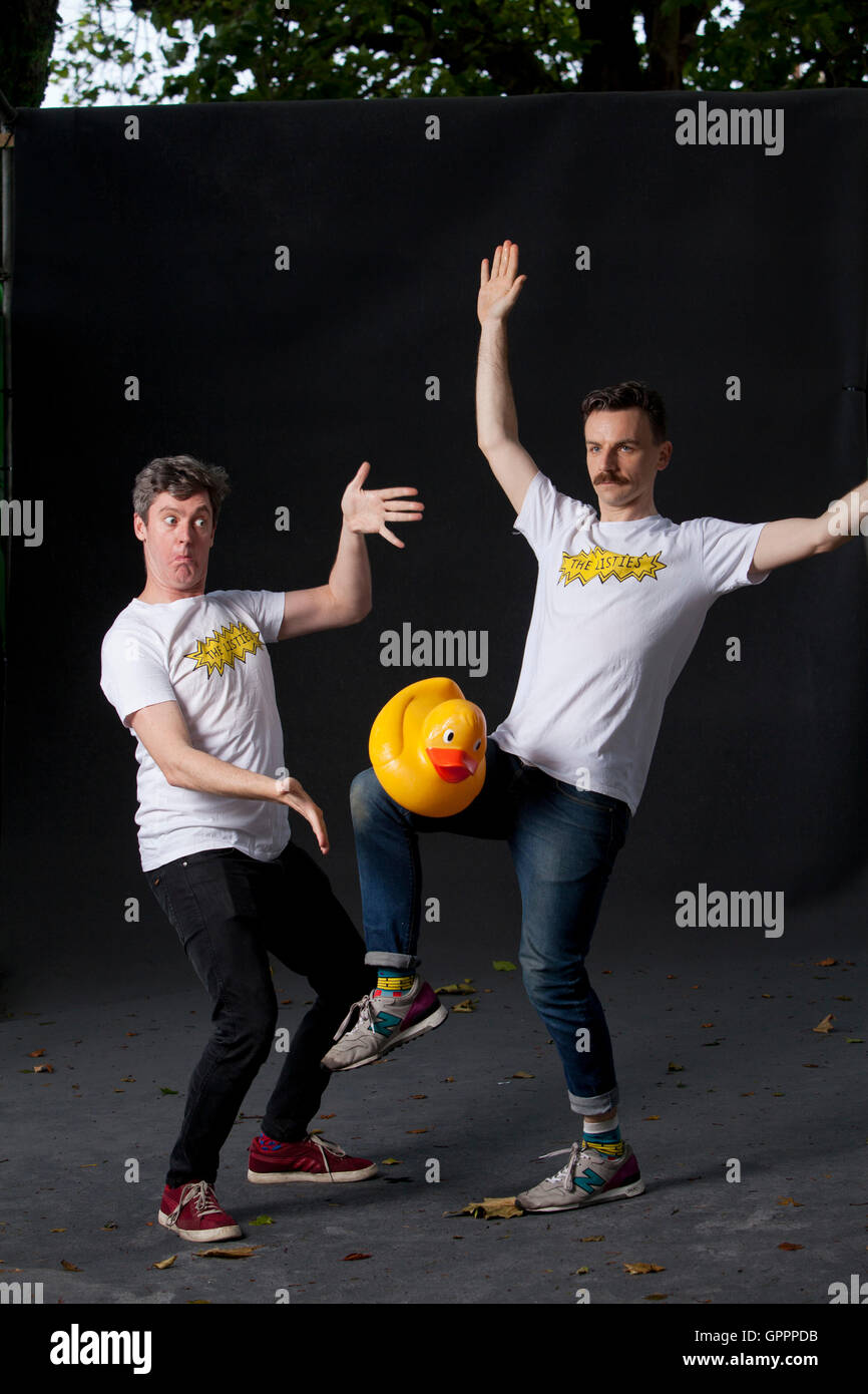 Matt Kelly (left) and Richard Higgins (The Listies), the childrenÕs ...