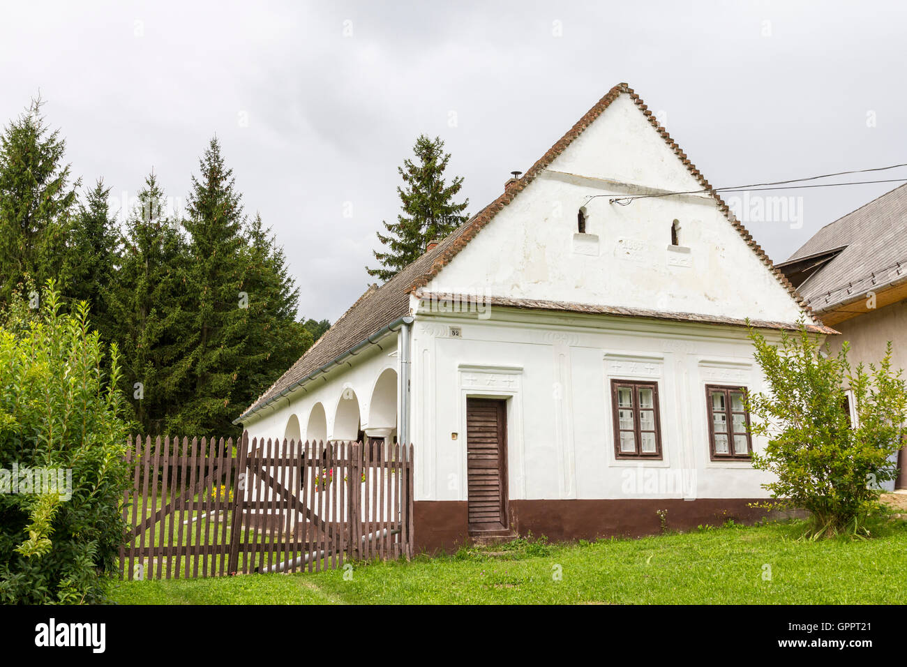 Traditional hungarian village house Stock Photo - Alamy