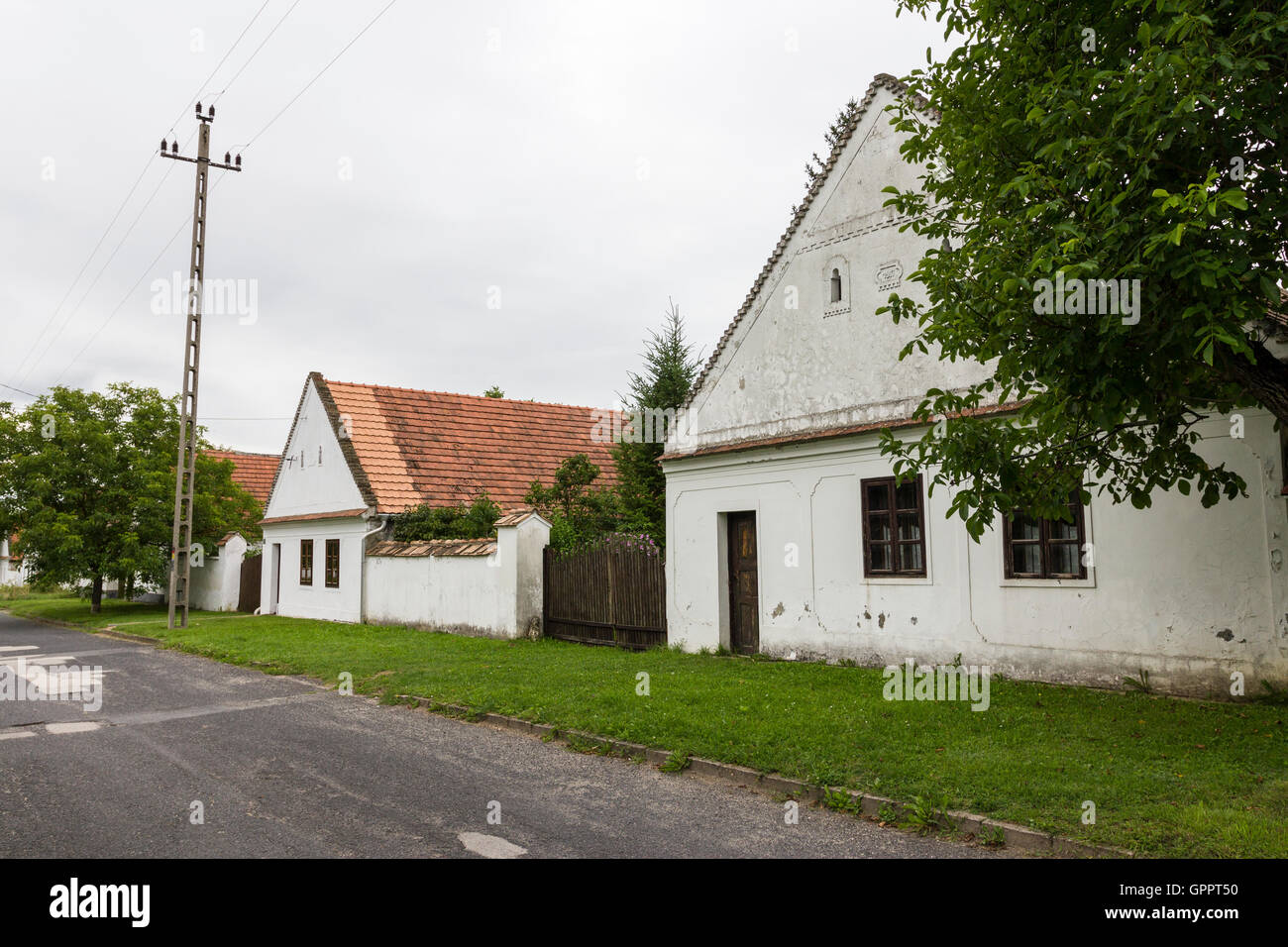 Traditional hungarian village house Stock Photo - Alamy