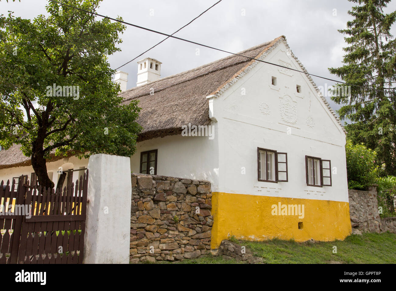 Traditional hungarian village house Stock Photo - Alamy