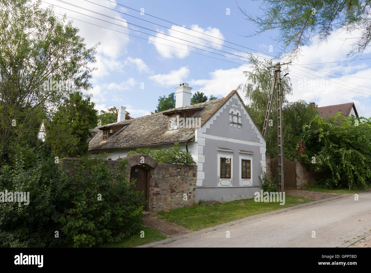 Traditional hungarian village house Stock Photo - Alamy