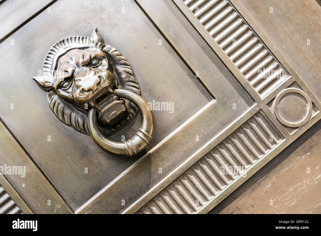 Square head hi-res stock photography and images - Alamy