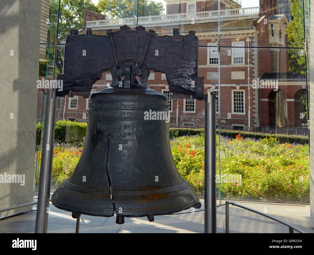 Liberty Bell and Independence Hall, Philadelphia, Pennsylvania Stock ...