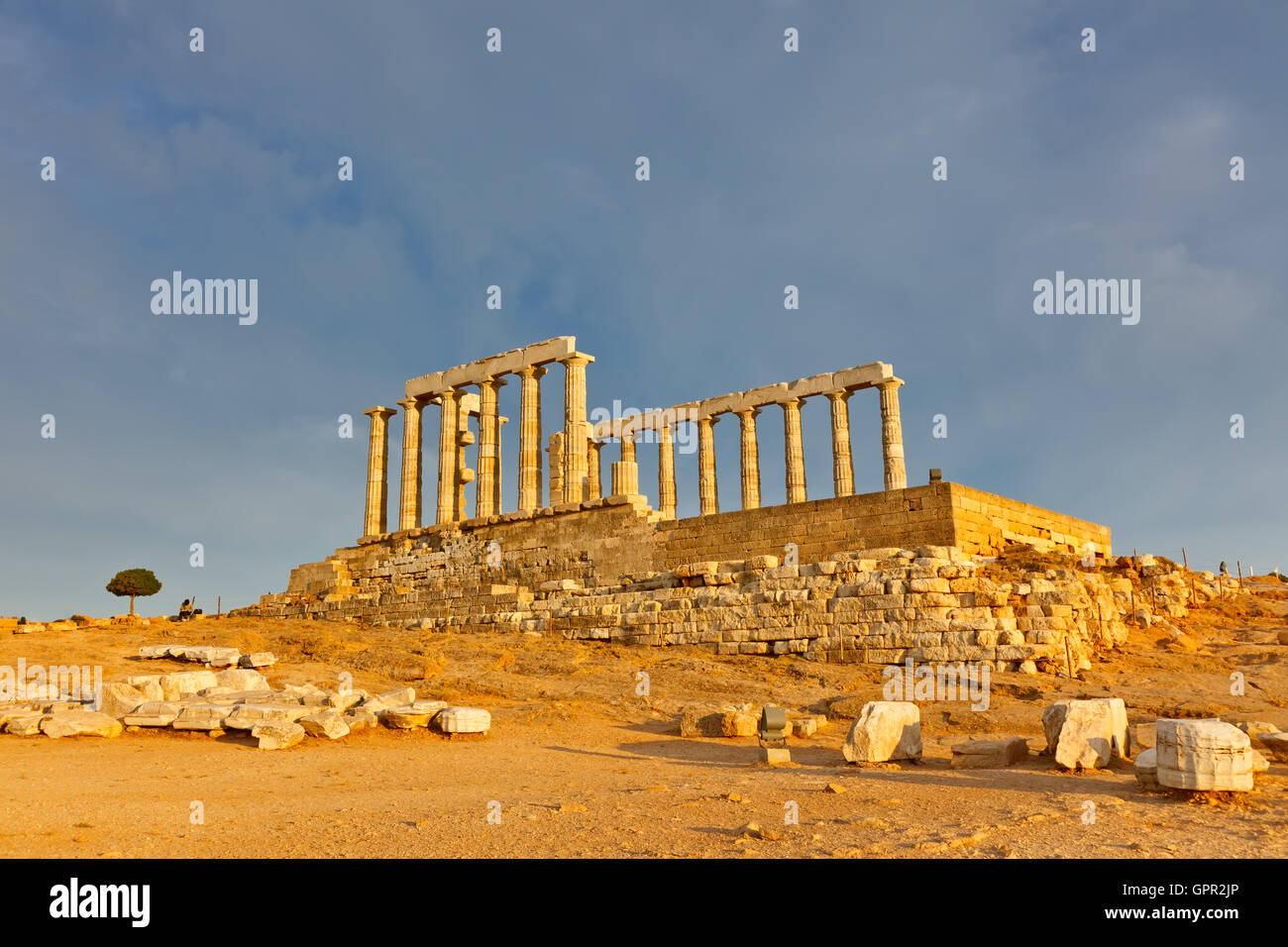 Ruins of Poseidon temple Stock Photo - Alamy