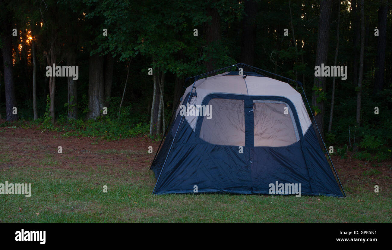 Dark tent hi-res stock photography and images - Alamy