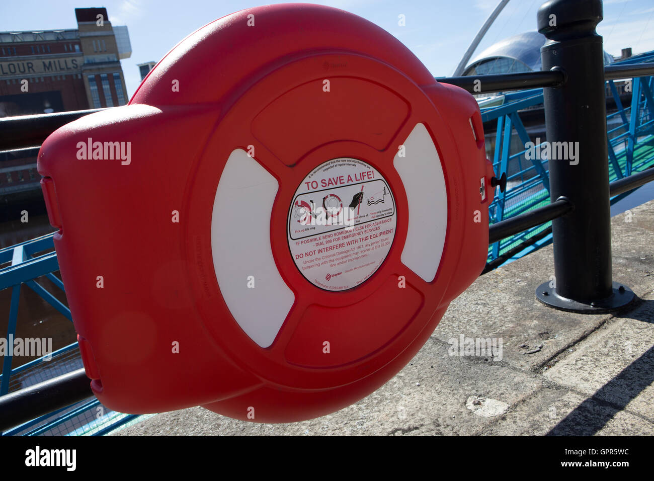 Ring of safety hi-res stock photography and images - Alamy