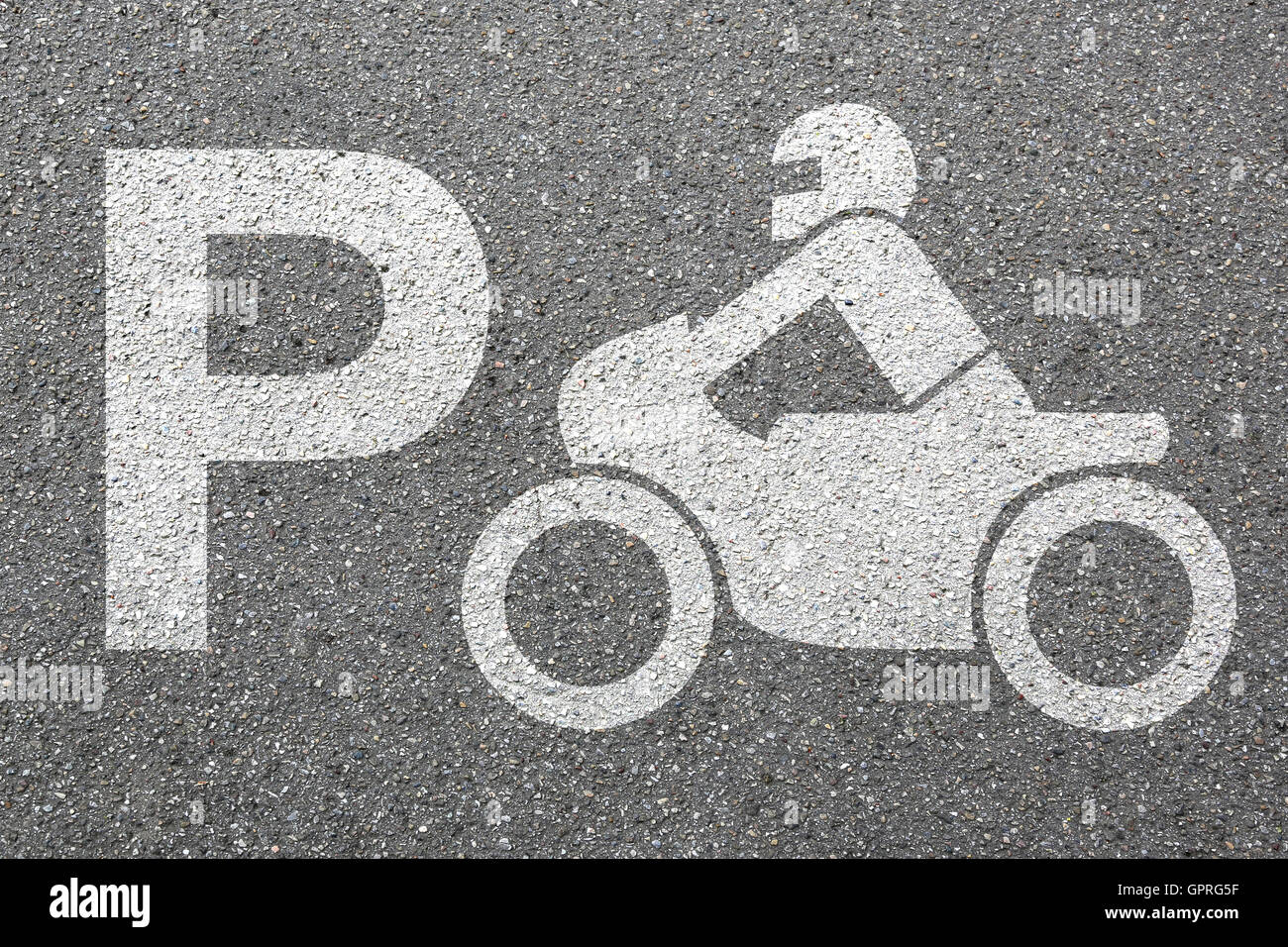 Motorcycle parking sign motorbike hi-res stock photography and images ...