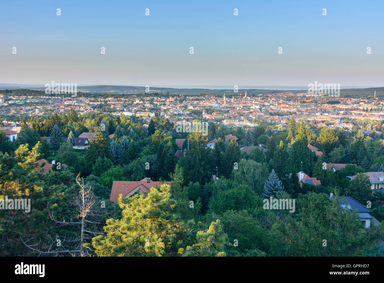 Town overview hi-res stock photography and images - Alamy