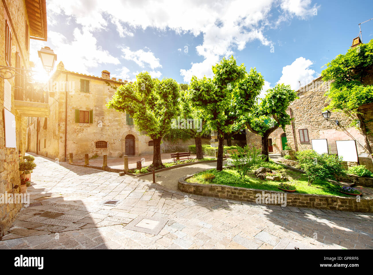 Tuscan town street view Stock Photo - Alamy