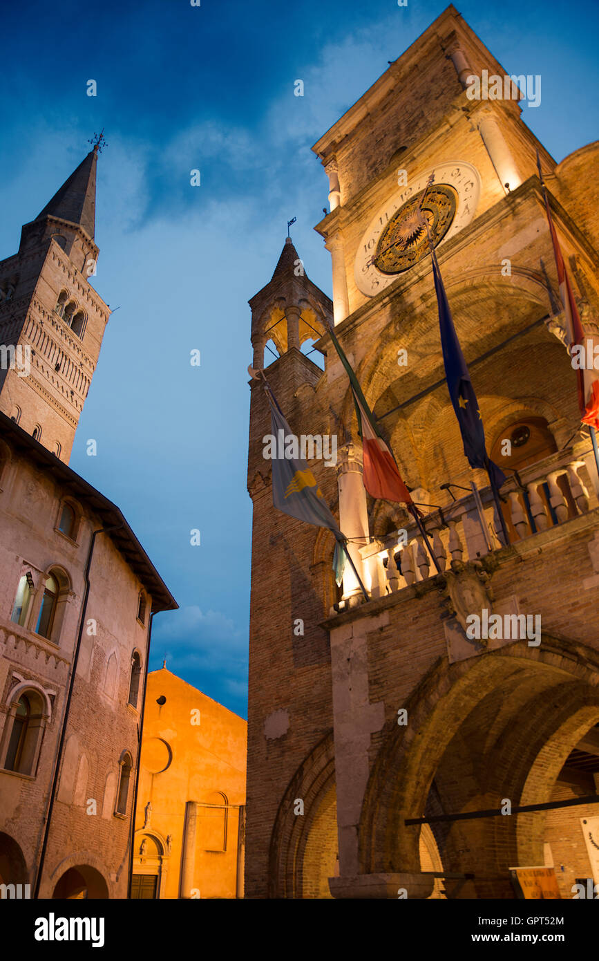 Town hall pordenone hi-res stock photography and images - Alamy